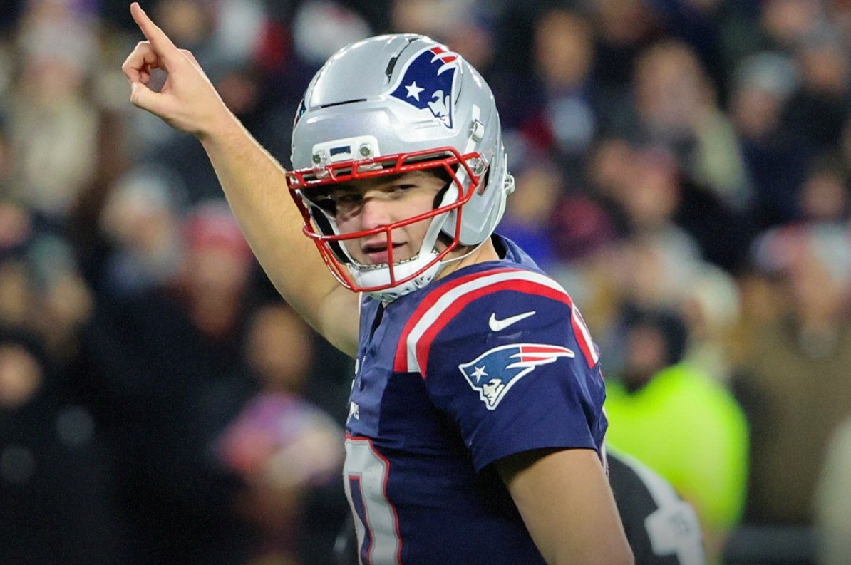 Drake Maye Delivers as Patriots End Playoff Drought with Statement Win ...